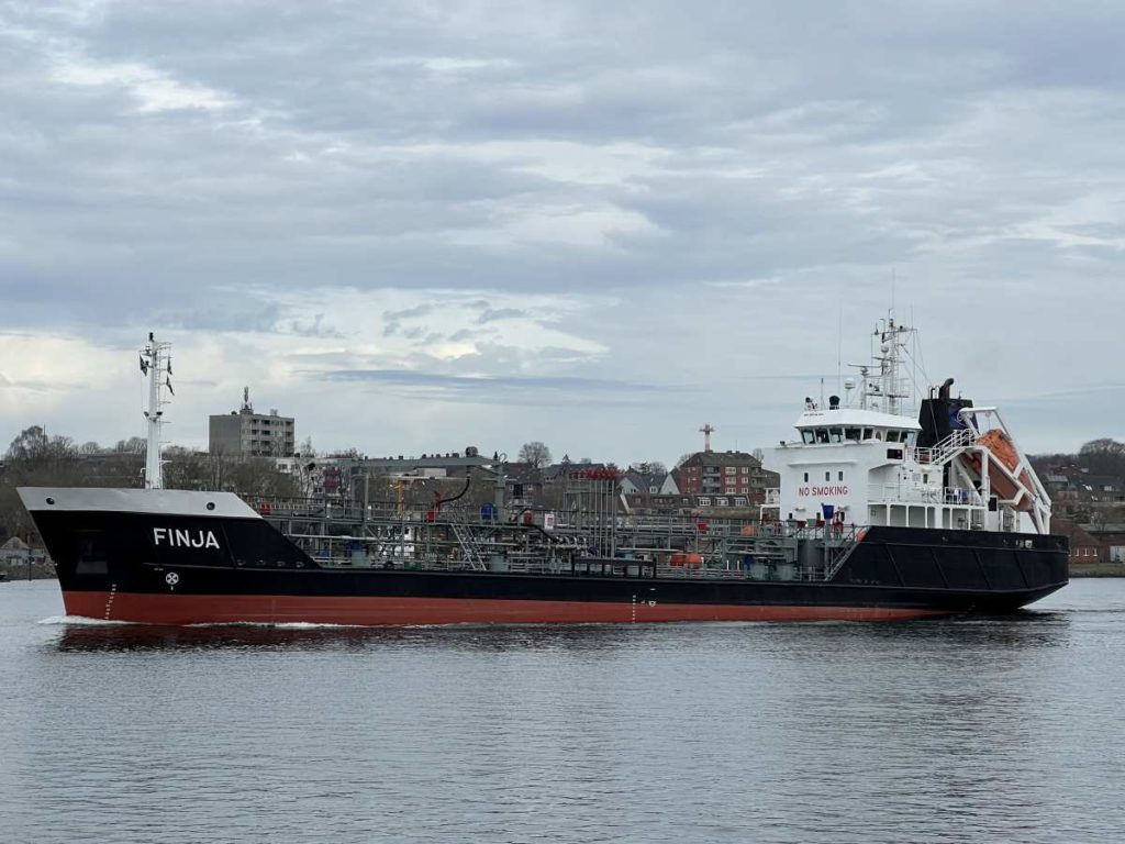 Schiffe im Nord-Ostsee-Kanal am 17.3.2023 | ShipspottingMag.com