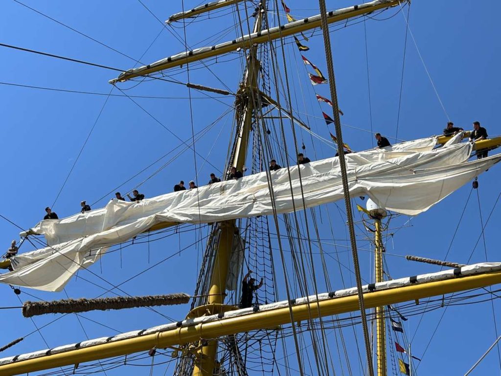Sailing training ship Gorch Fock Exercise Sail Setting Open Ship 2022 ...
