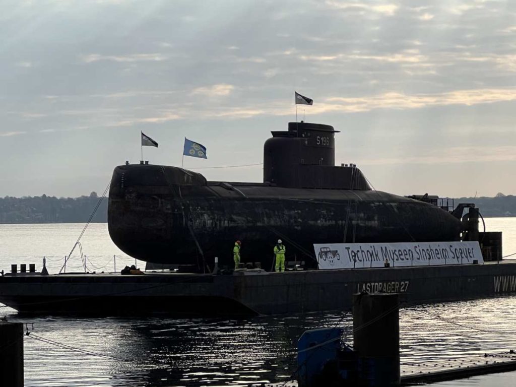 Technik Museum Sinsheim U 17 U-Boot | ShipspottingMag.com
